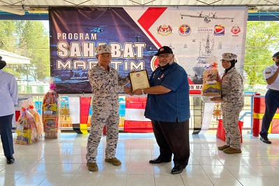 MARITIM MALAYSIA ERAT HUBUNGAN DENGAN KOMUNITI NELAYAN KAMPUNG BATU MANIKAR
