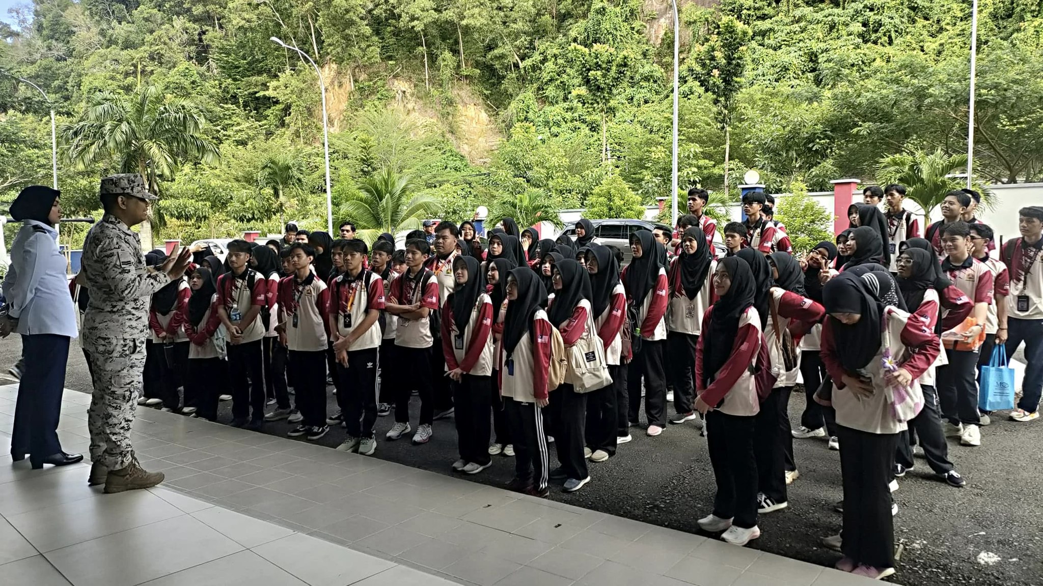 SMK BATU SAPI TEROKA DUNIA MARITIM DI ZON MARITIM SANDAKAN